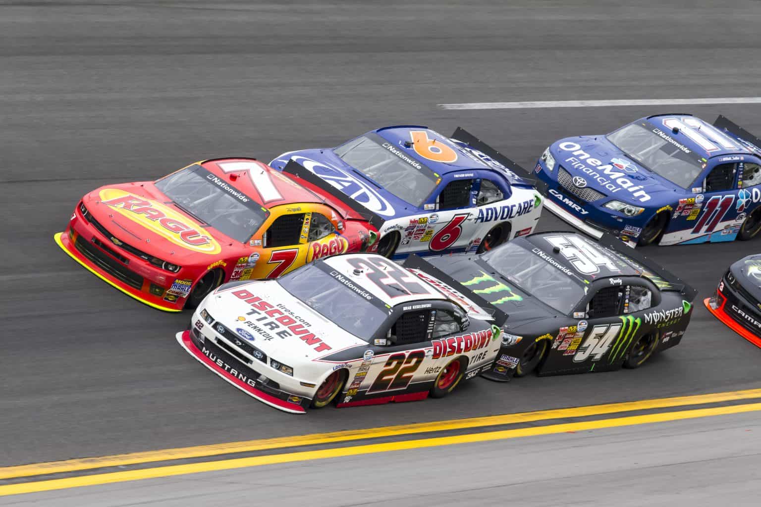 7 Best Car Racing Tracks in San Diego for Speed Lovers - Wandering ...