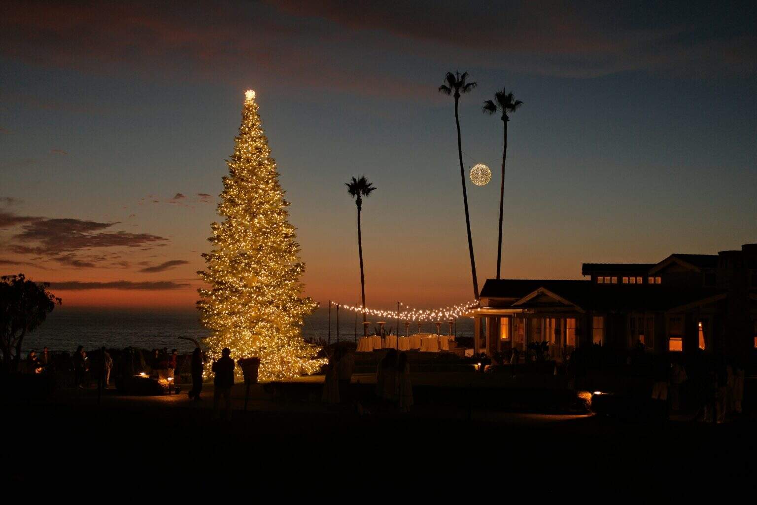 7 Magical Christmas Towns in California You’ll Love This Holiday Season